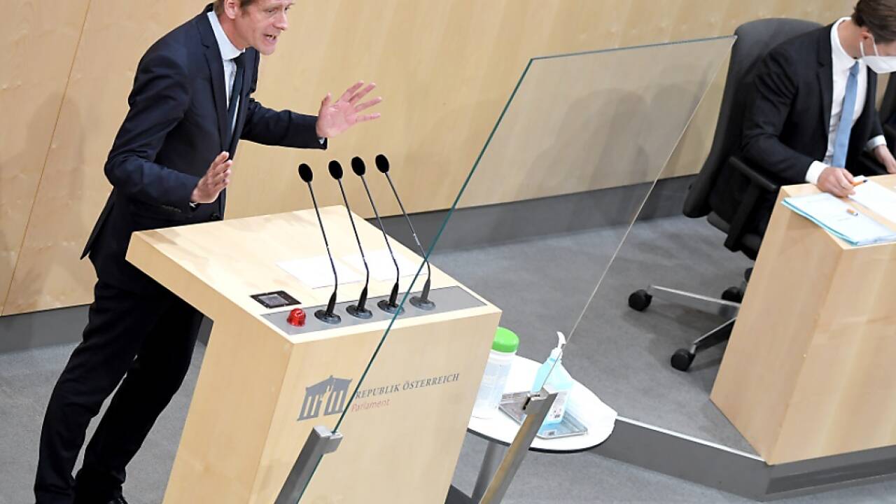 Blümel übersteht Misstrauensantrag | SN.at