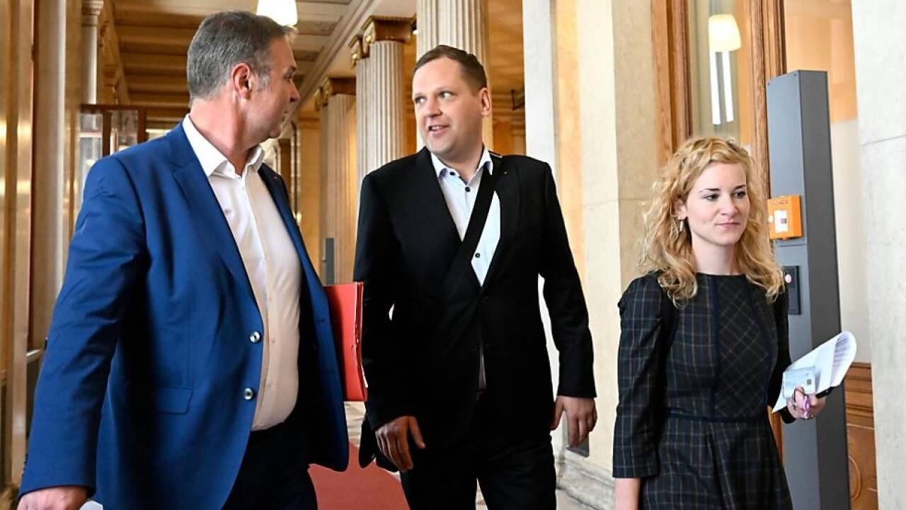 SPÖ spricht gesamter Regierung Misstrauen aus | SN.at