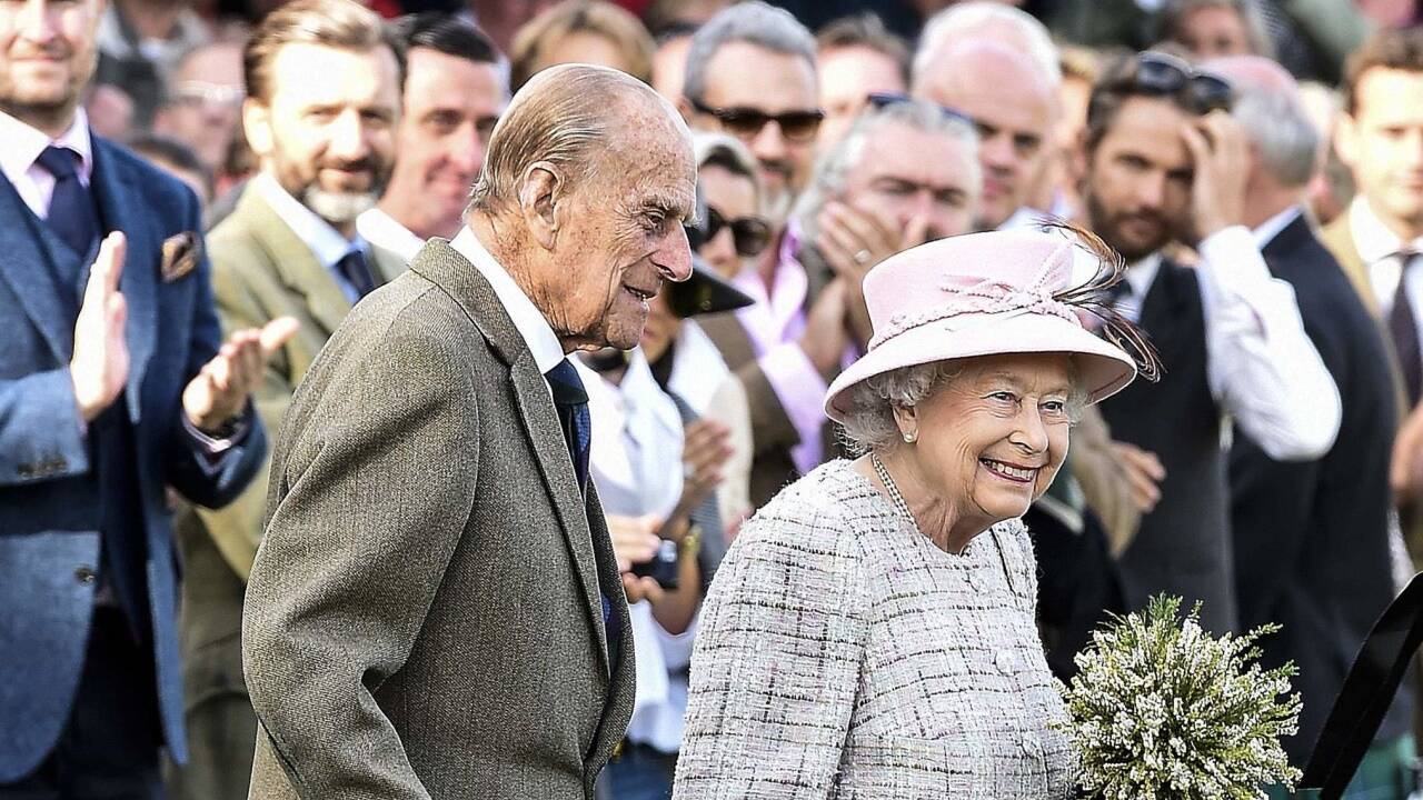 Wie die Queen und Prinz Philip ihren 70. Hochzeitstag feiern | SN.at