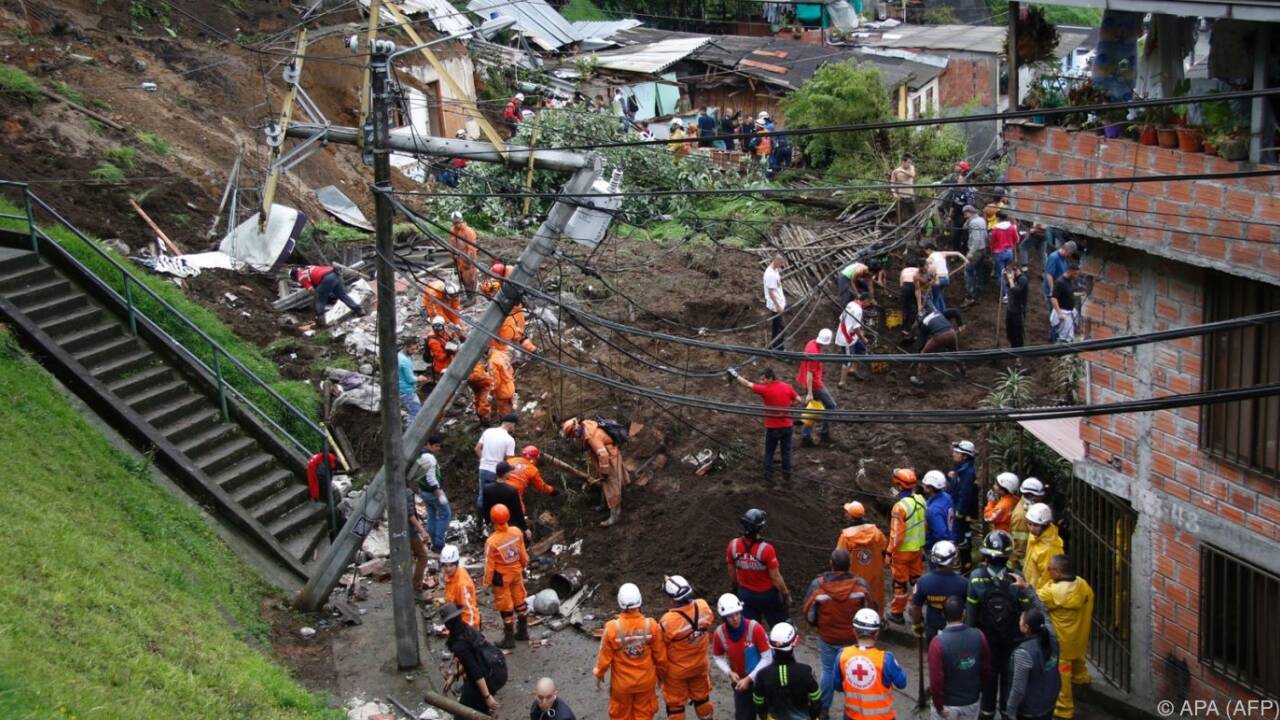 Mindestens elf Tote durch Schlammlawinen in Kolumbien | SN.at